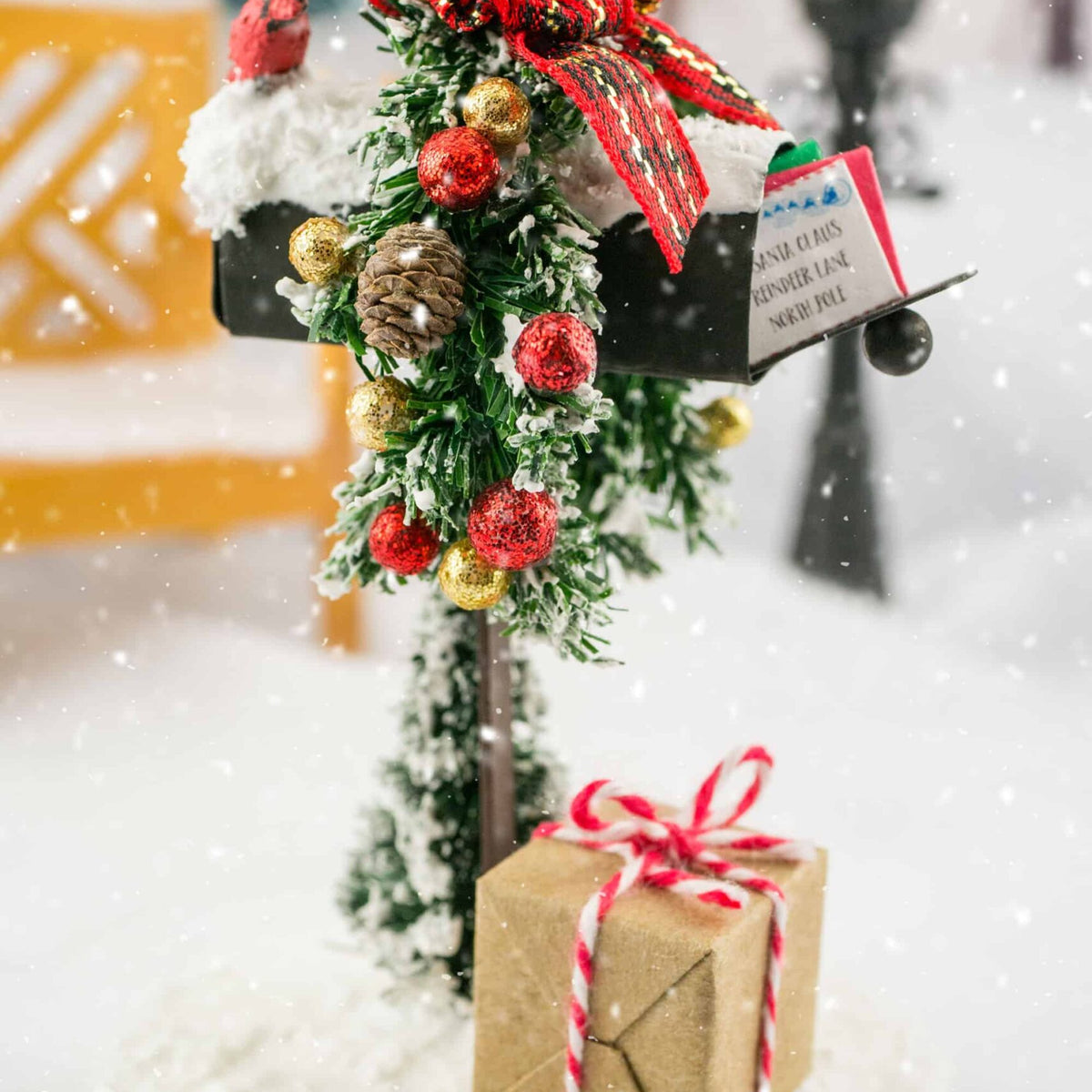 How to Make a Miniature Snowy Mailbox Scene for Christmas– The Petite ...