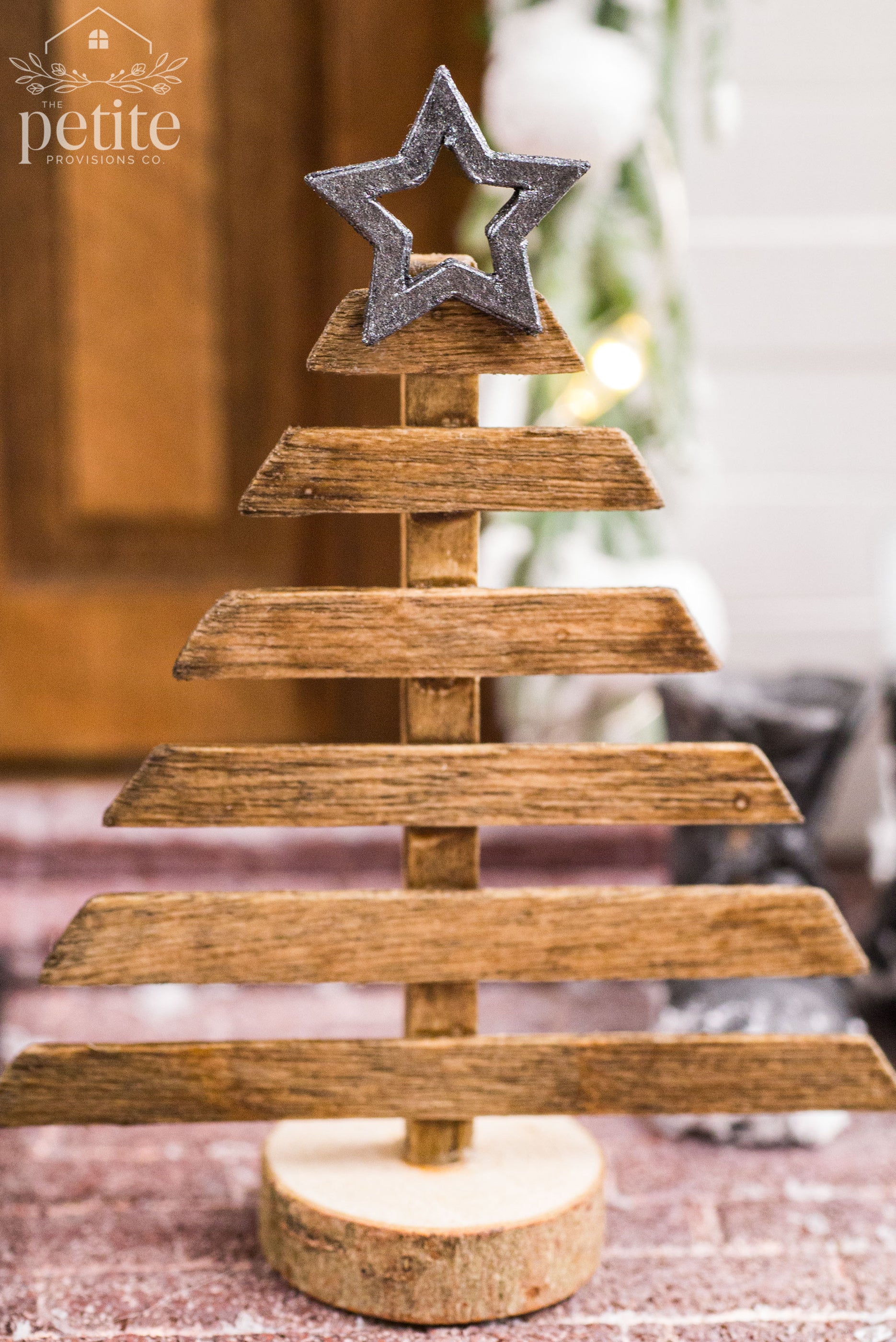 Rustic Slat Christmas Tree– The Petite Provisions Co.